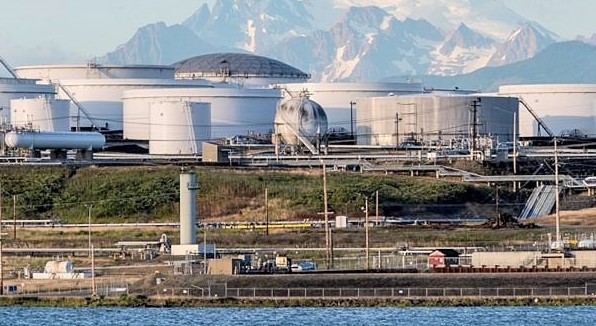 Shell's Puget Sound Refinery penalized for chemical release - Northwest ...